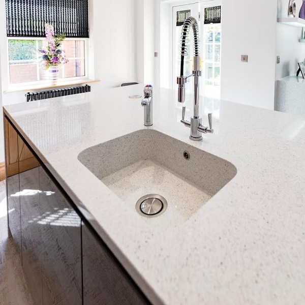 Silestone Blanco Stellar 13 . Natūralaus ir dirbtinio akmens gaminiai ...